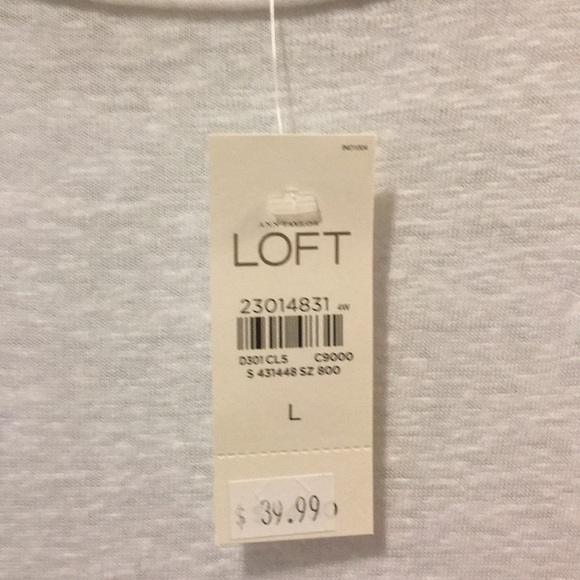 LOFT | Tops | Loft White Tee | Poshmark